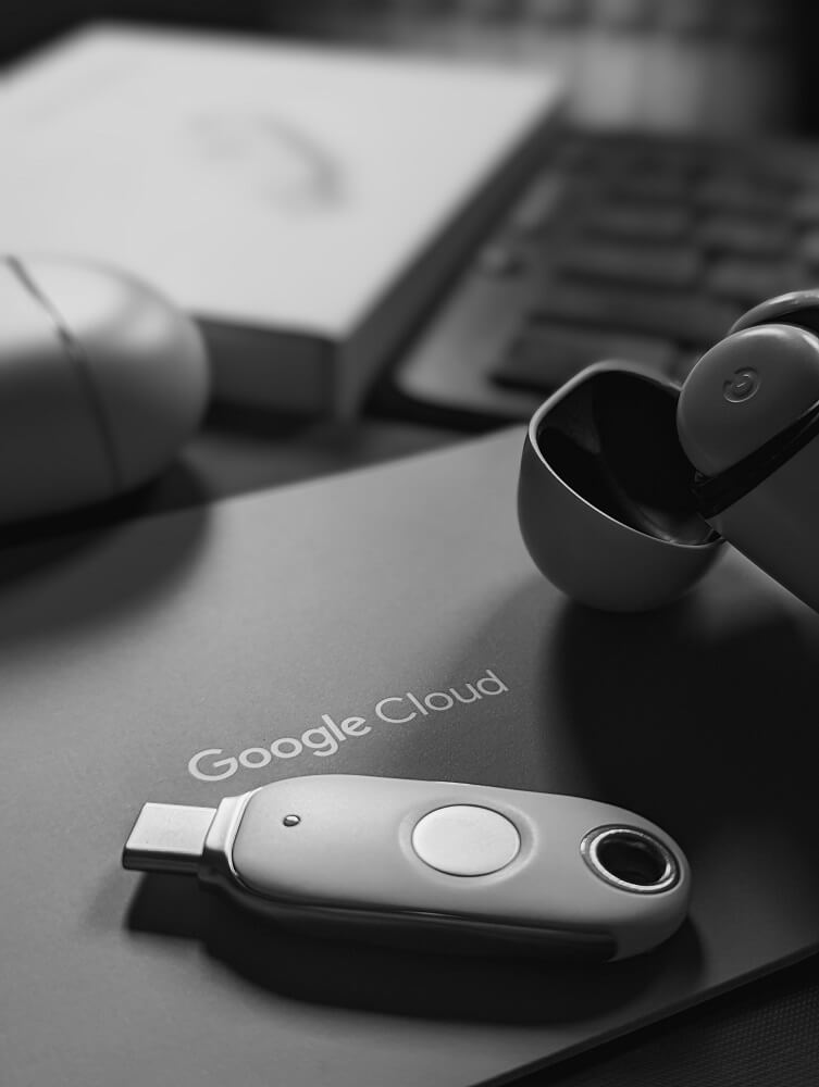Jak naprawić pendrive, którego nie widzi komputer? - Naprawowo